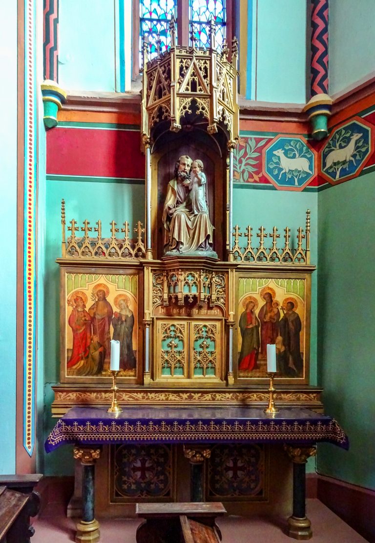 Sankt Josefs Altar – Das Virtuelle Museum der verlorenen Heimat